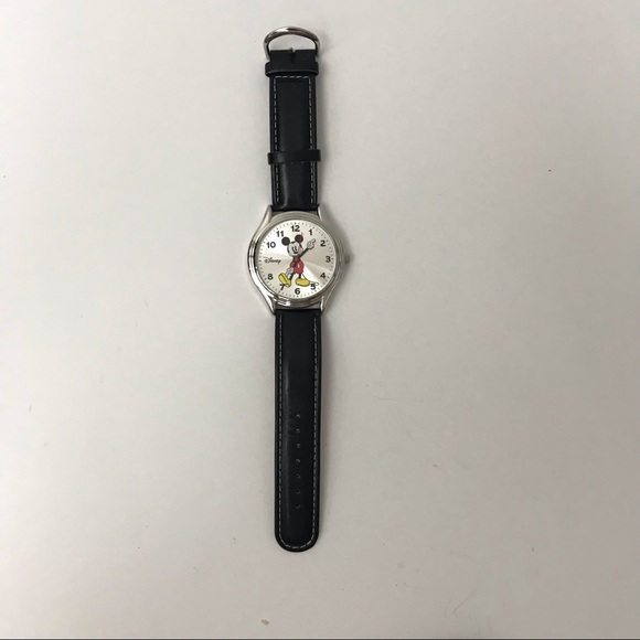 Disney | Accessories | Walt Disney Large Face Mickey Mouse Watch | Poshmark